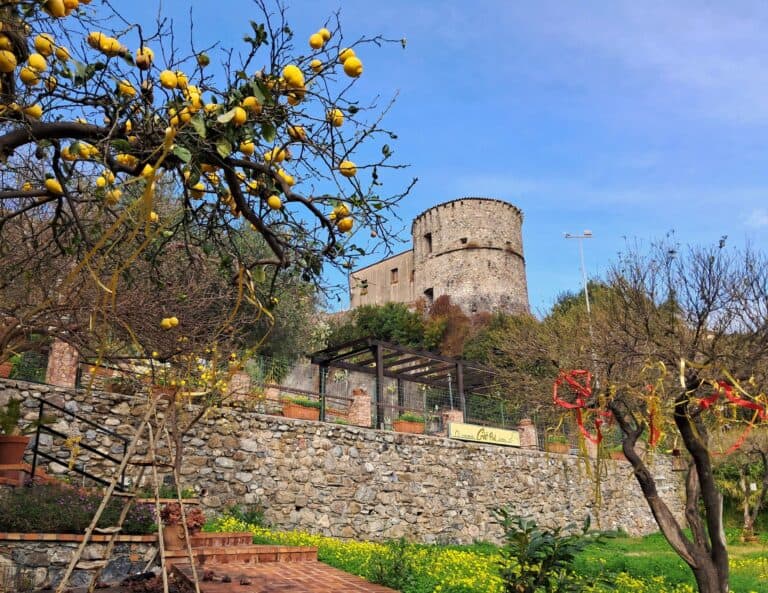 Best Things to Do in Scalea, Calabria: History, Beaches & Charm ...