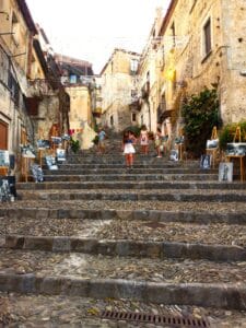 Best Things to Do in Scalea, Calabria: History, Beaches & Charm ...