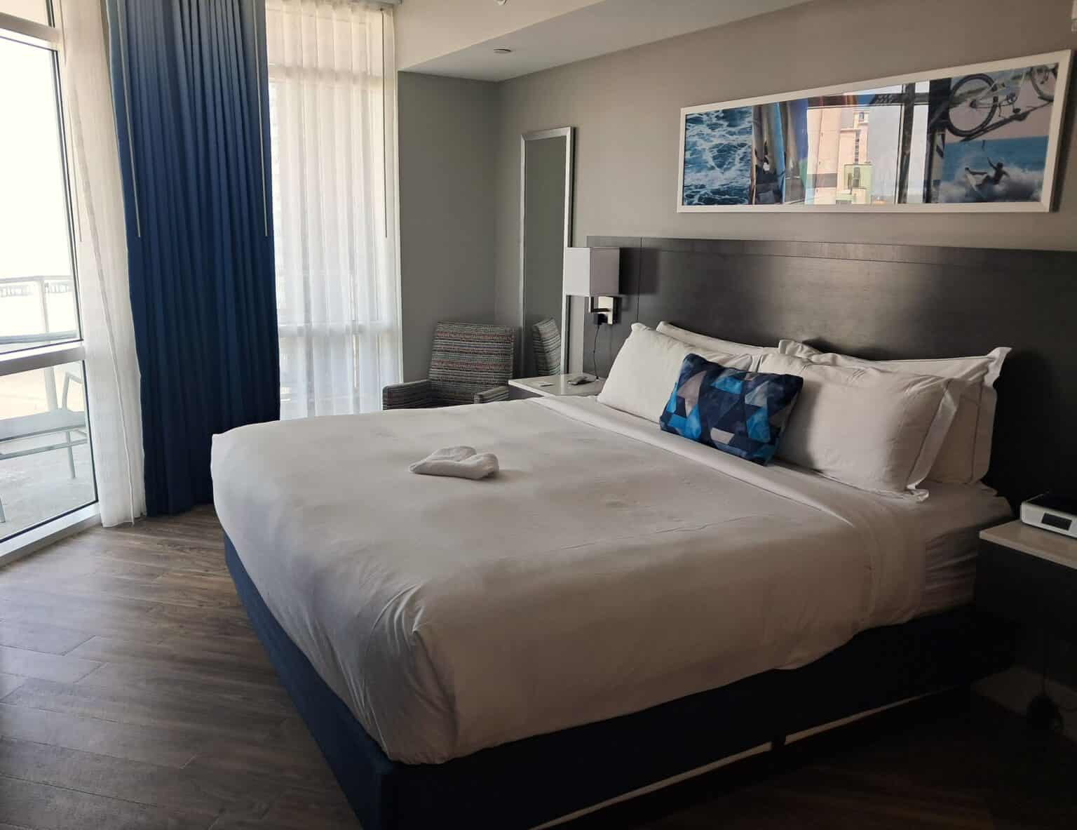 Hilton Ocean 22 Review: Is It Worth Staying Here? - Practical Travel ...
